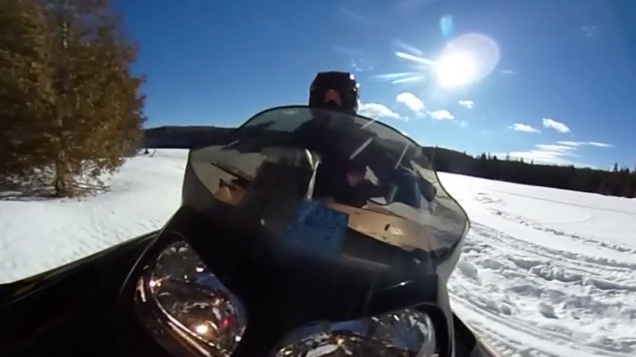 Prologue: 360-degree snowmobile test (2002 Ski-Doo MXZ 380 F) - YouTube