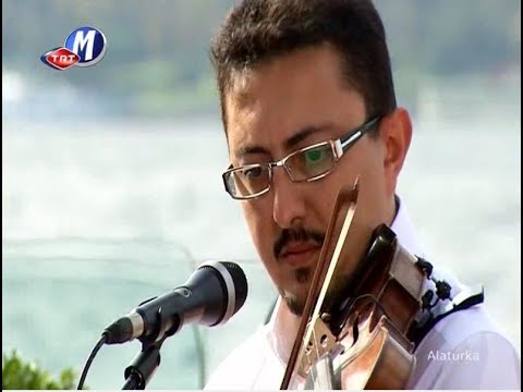 Geçti sevdâlarla ömrüm ihtiyar oldum bugün -  BURAK ACARALI