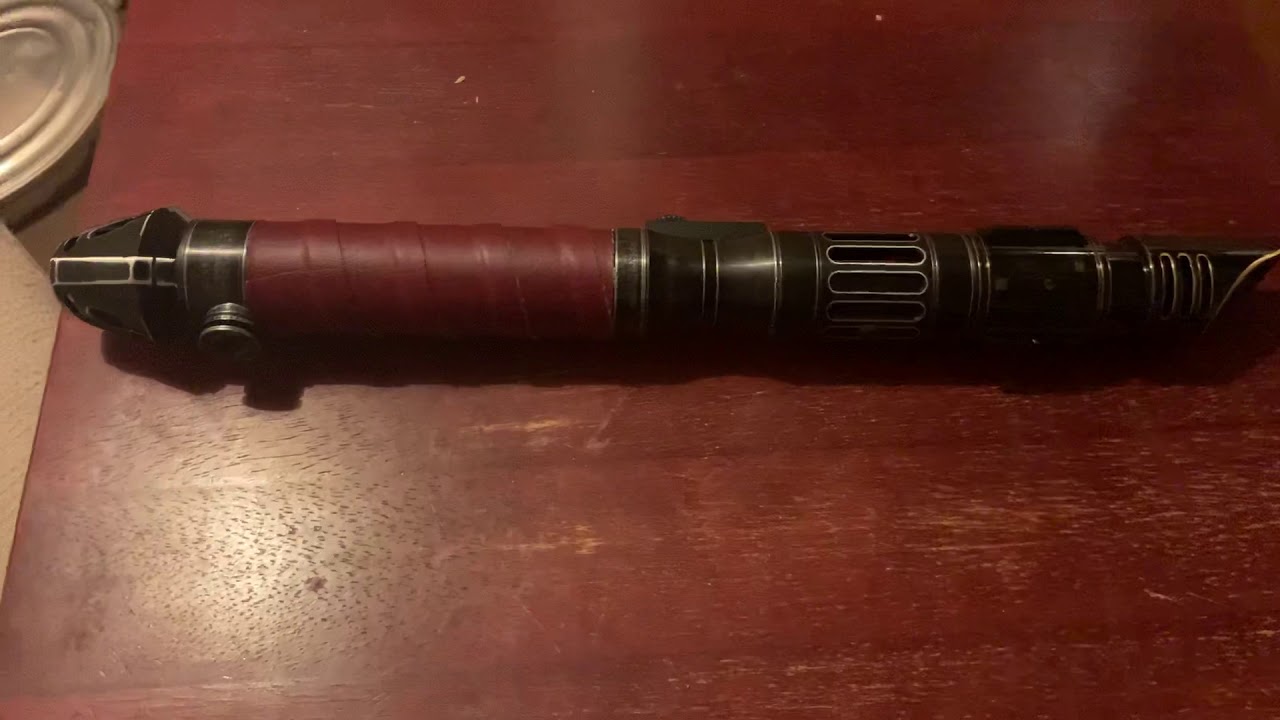 Custom SaberForge crystal chamber lightsaber - YouTube