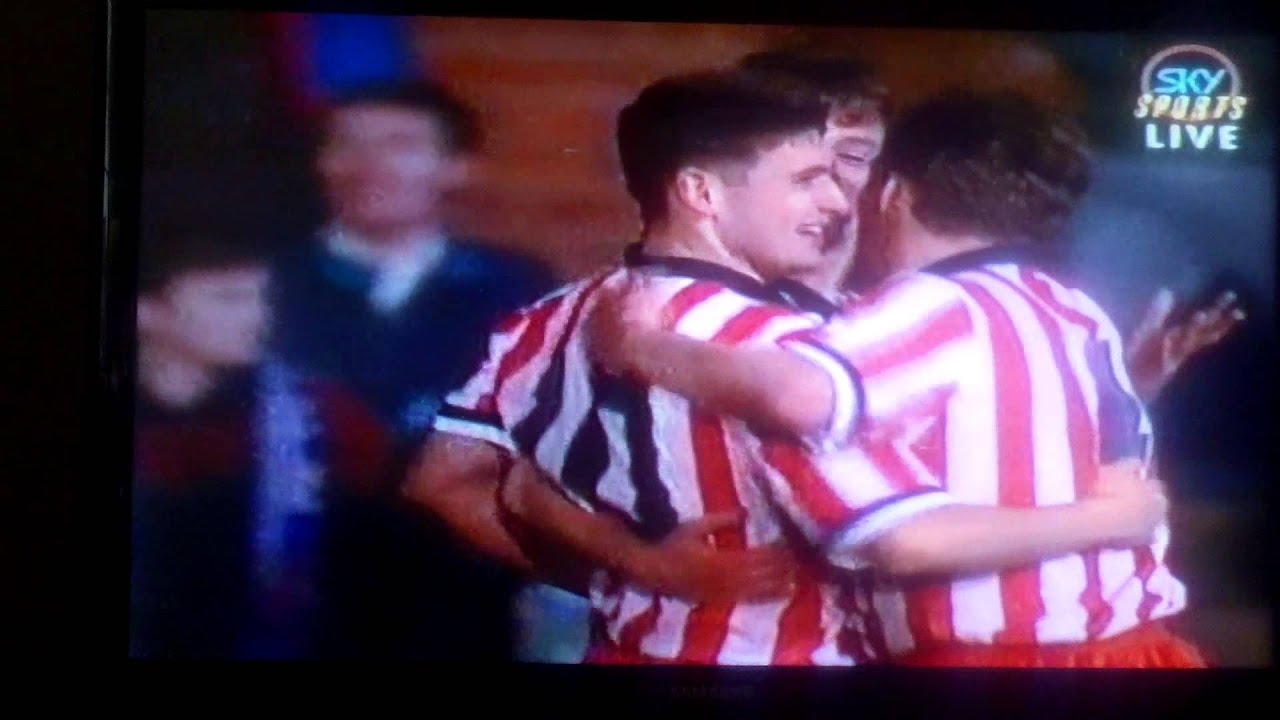 Paul Ware sends Stoke City Football club to Wembley + interview! - YouTube