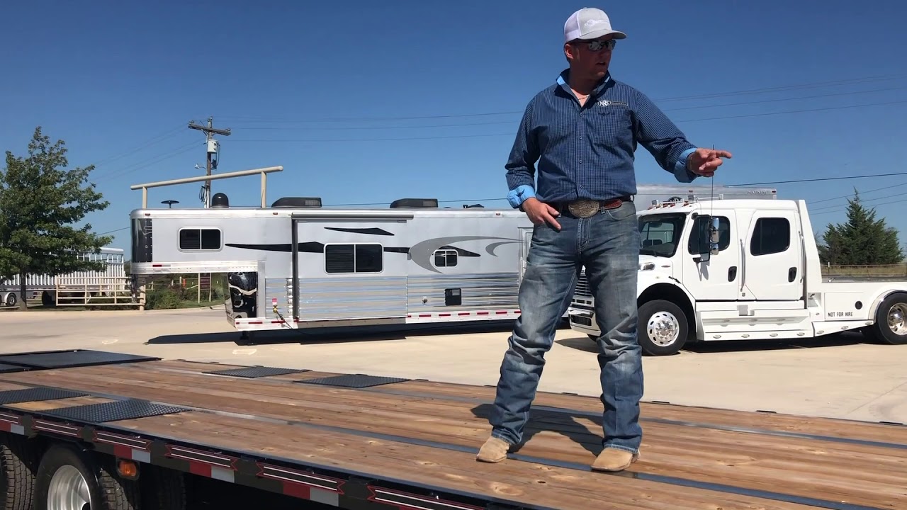 NRS Trailers - 2020 Diamond T 32' Tandem Axle Flatbed Trailer - YouTube