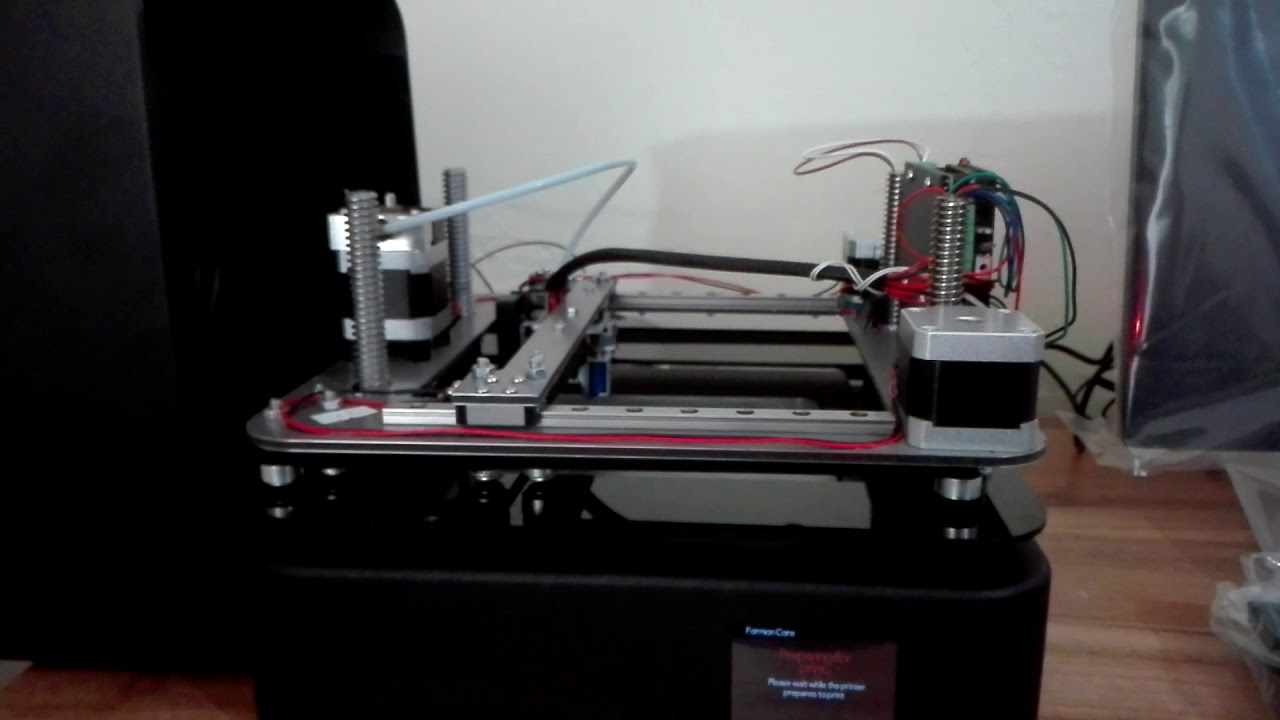 3D Printing with FORMON CORE printer #2 - YouTube