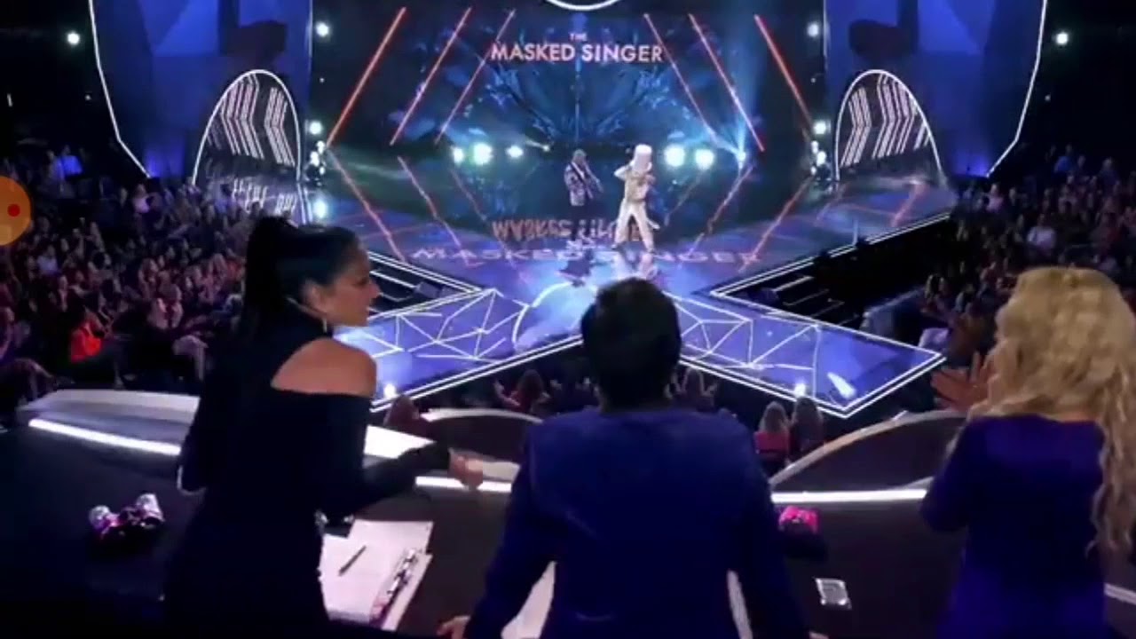 Skeleton revealed as Paul Shaffer masked singer. - YouTube