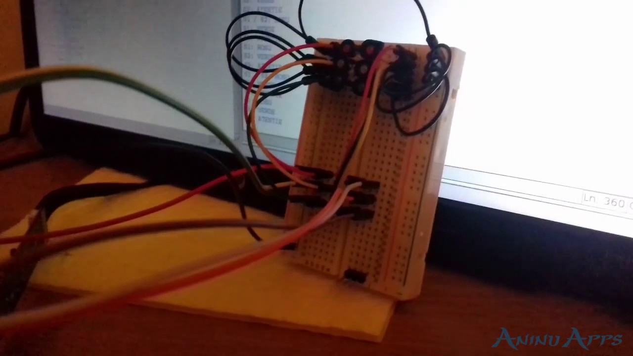 #1 Traffic Lights | Raspberry Pi B+ (first project) GPIO - YouTube