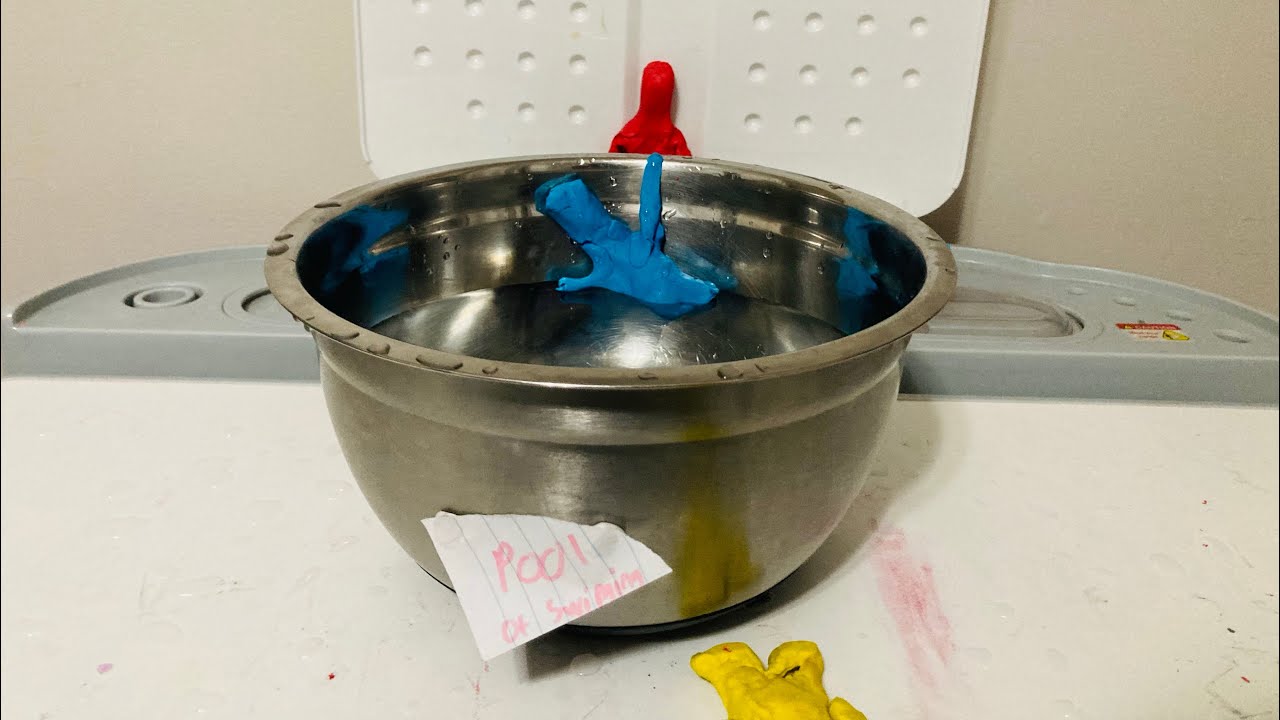 Modeling Clay World: THE POOL DISASTER!!! - YouTube