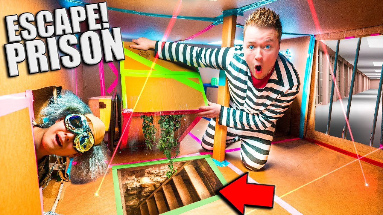 3 Story BOX FORT PRISON Escape HOTEL!! Escape With Spy Gadgets & More ...