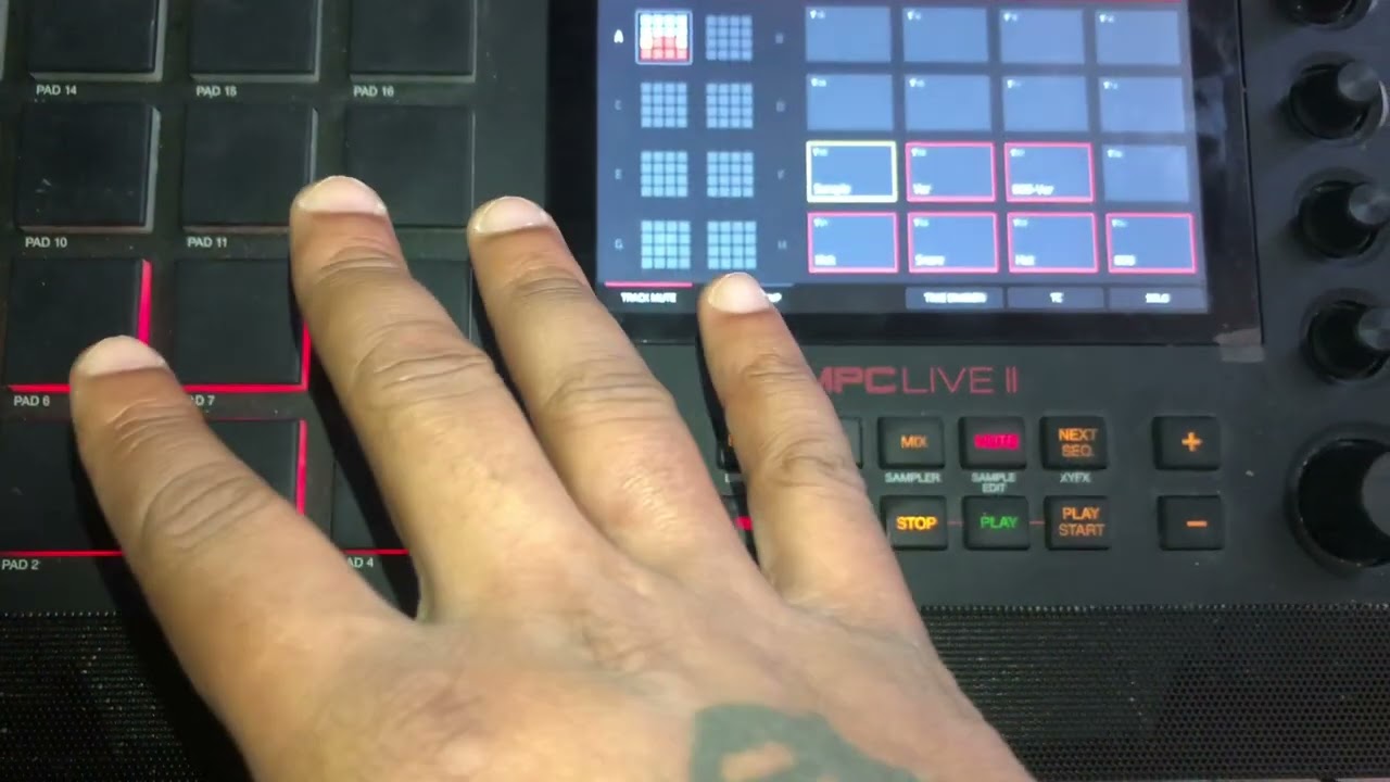How I Set Up My Mpc For Live Performance!#akaimpc #mikevenus - YouTube