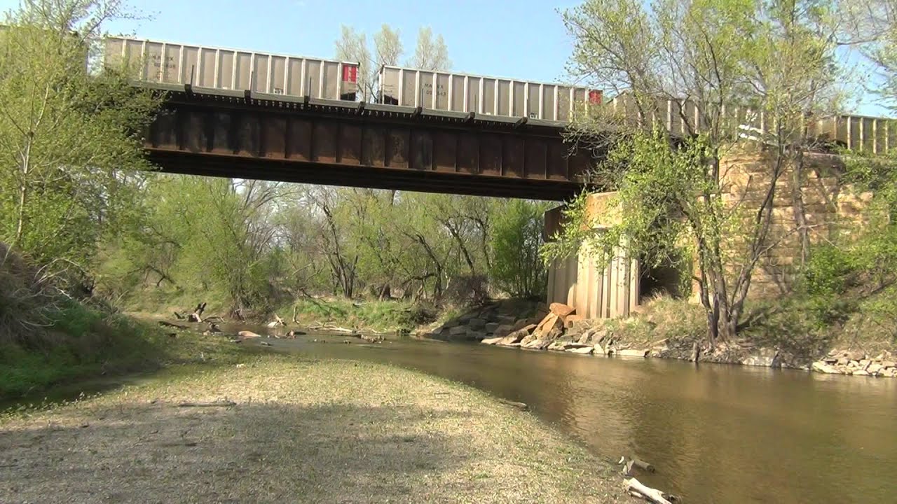 Union Pacific coal train from sand bar at Skunk River bridge - YouTube