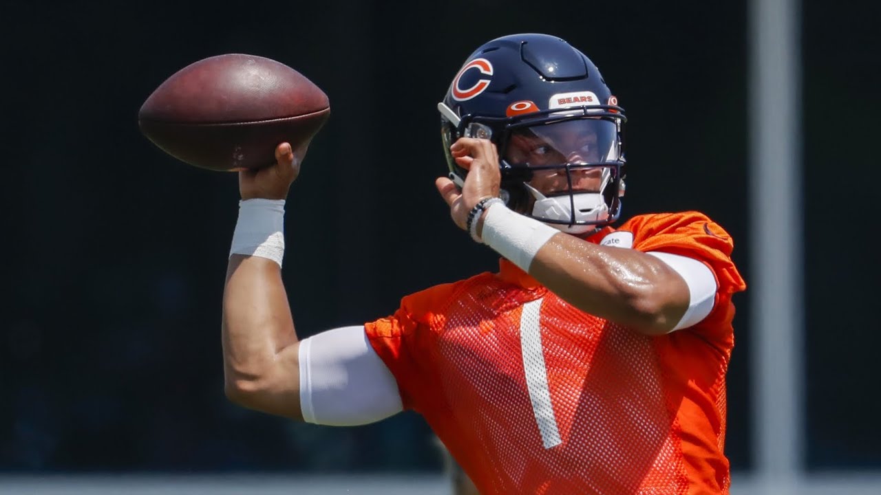 Justin Fields has signed his rookie deal and the Chicago Bears offense ...