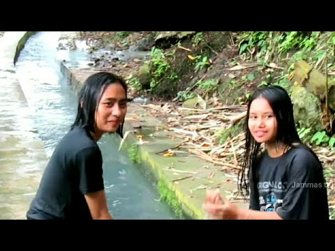 Kampung Surganya Air || Dua Gadis  Desa Cantik Setiap Hari Mandi disini,  Suasana Alam Pedesaan.
