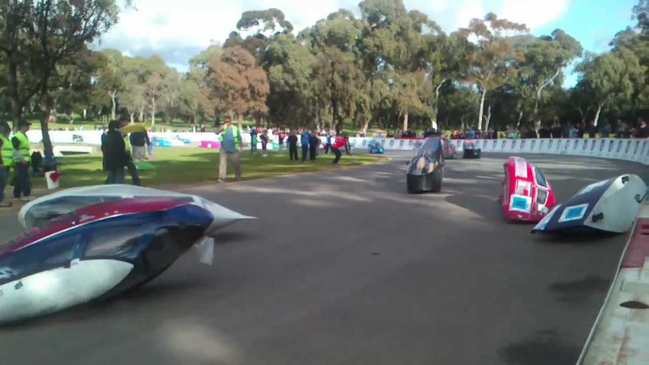 Pedal Prix Crash: Domino Effect. Round 2 29/07/12 - YouTube