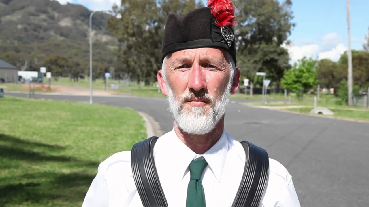 Scone RSL Pipes & Drums celebrates 20 years - YouTube
