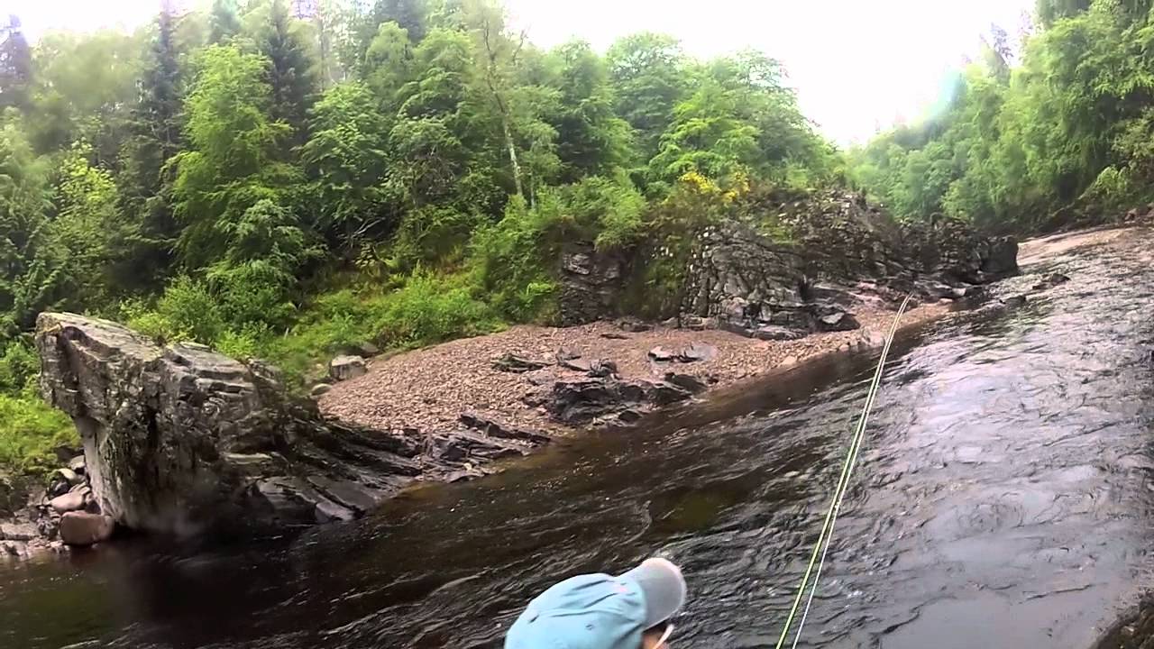 Salmon fly fishing on the River Findhorn, Scotland - YouTube