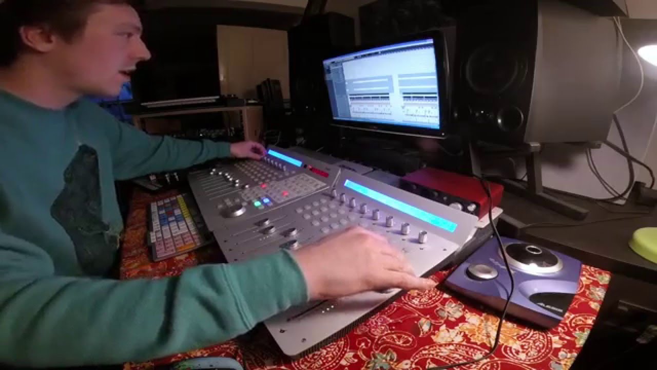 Dub Conductor in the studio - FYAH dub mix - YouTube
