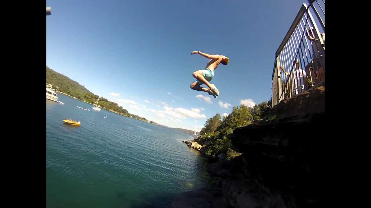 massive gainer off manly jump rock - YouTube