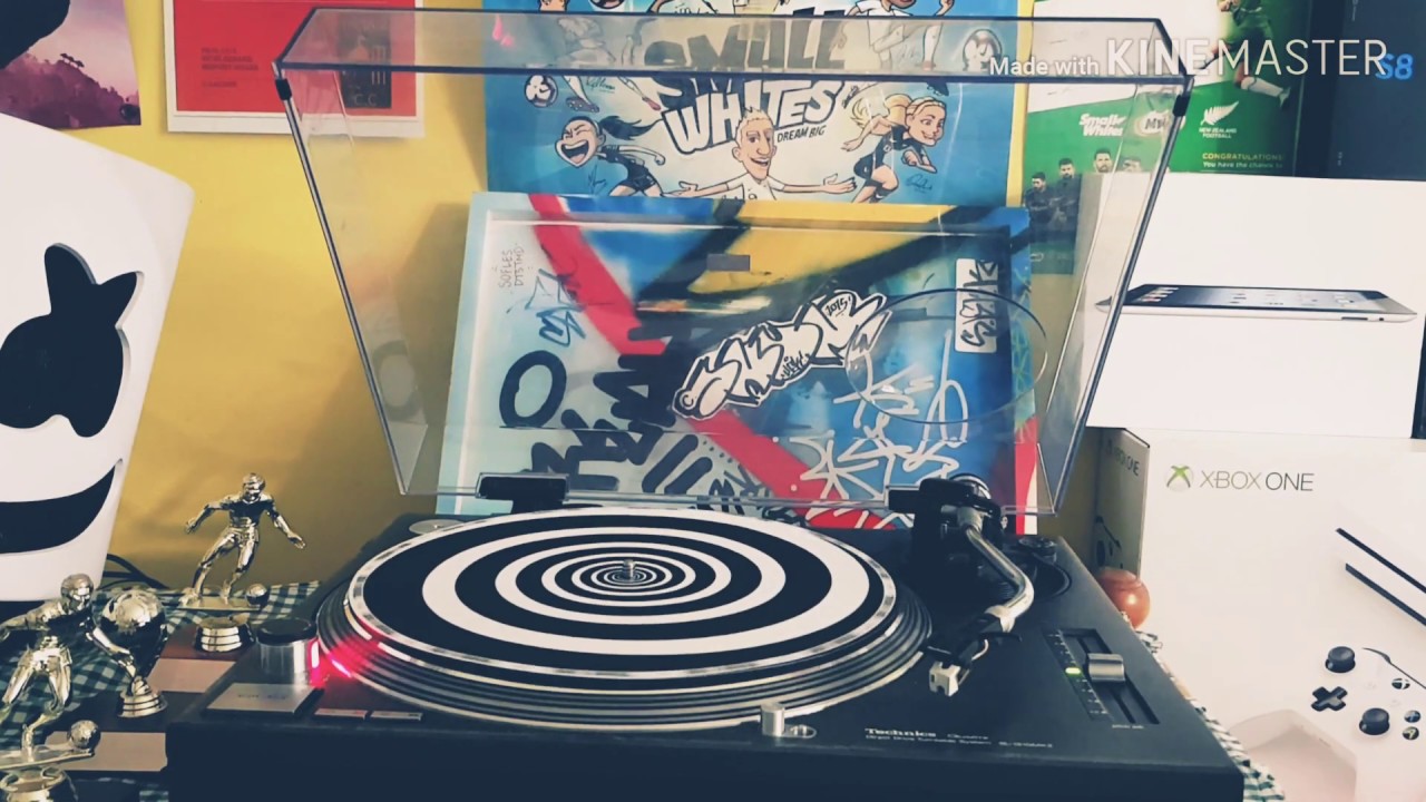 My small record collection - YouTube