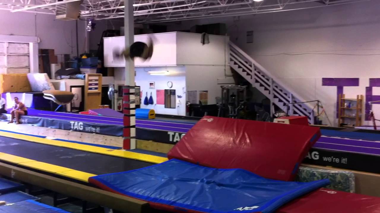 Fast Track tumbling (full in half out) - YouTube