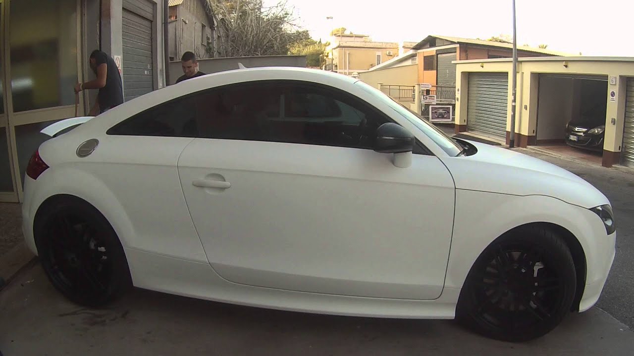 Audi TTS wrap white matt oscurazione vetri roma - YouTube