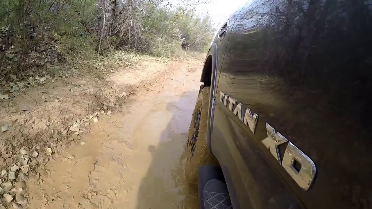 Nissan Titan XD Off Road - YouTube