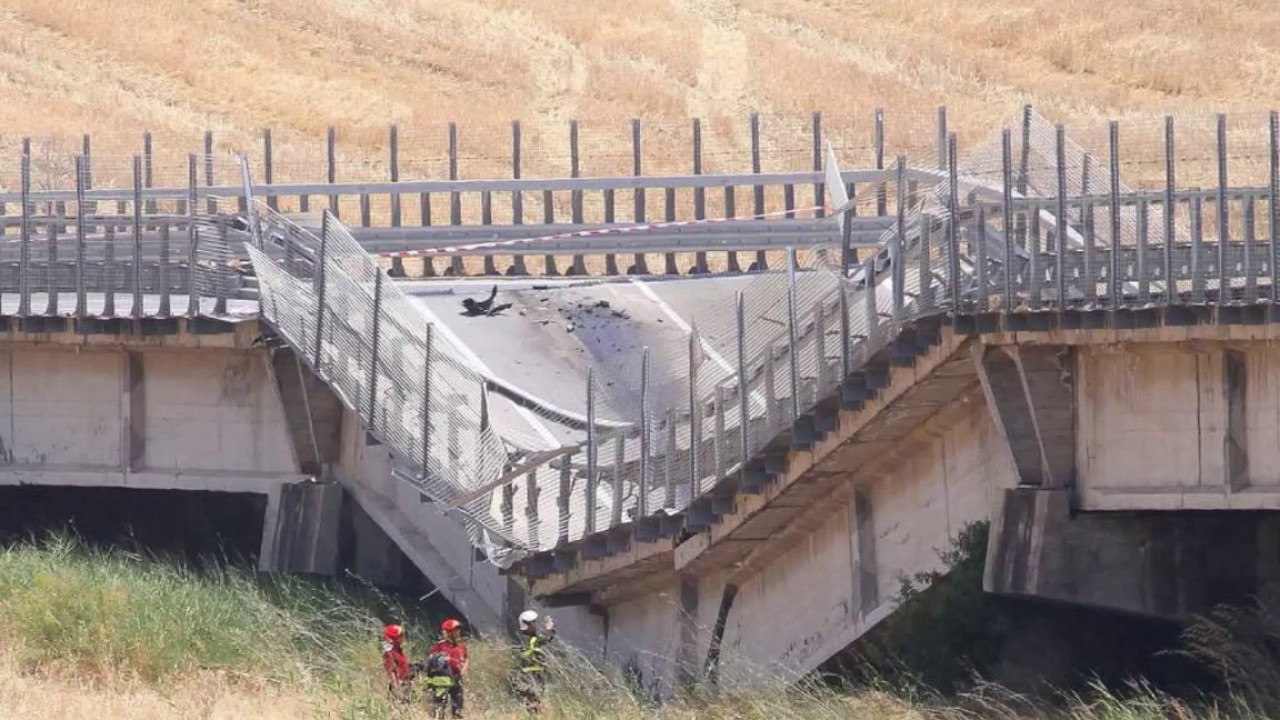bridges in Italy, italian bridge constructions, Piacenza, Milano ...