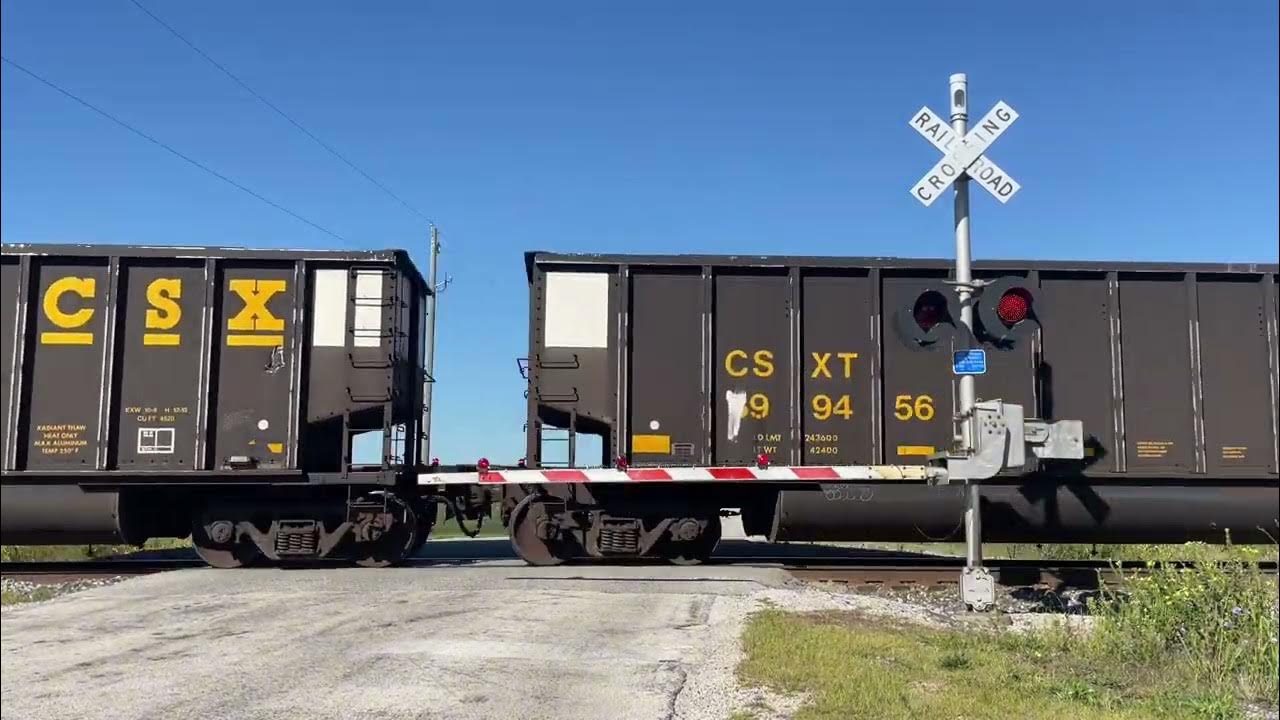 CSX 7220 Leads Empty Coal Train South | CR 6 Railroad Crossing, Alvada, OH - YouTube