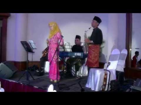 Selamat Pengantin Baru Yasmin Kamel & Ariff Ikhwan - YouTube