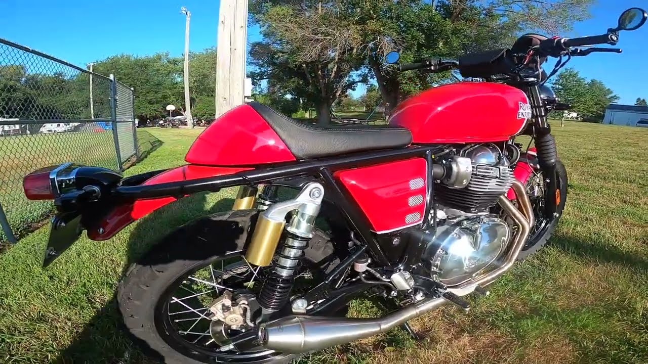 Beautiful Custom Royal Enfield Interceptor Wow! - YouTube