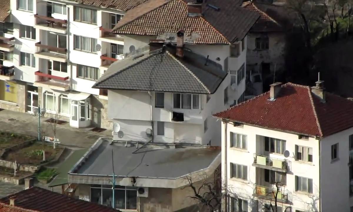 Smiljan ot visoko - YouTube