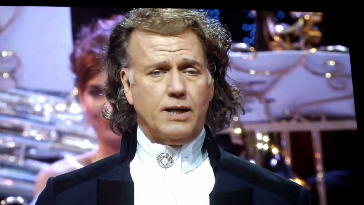 Andre Rieu San Jose introduces the Carillon player - YouTube