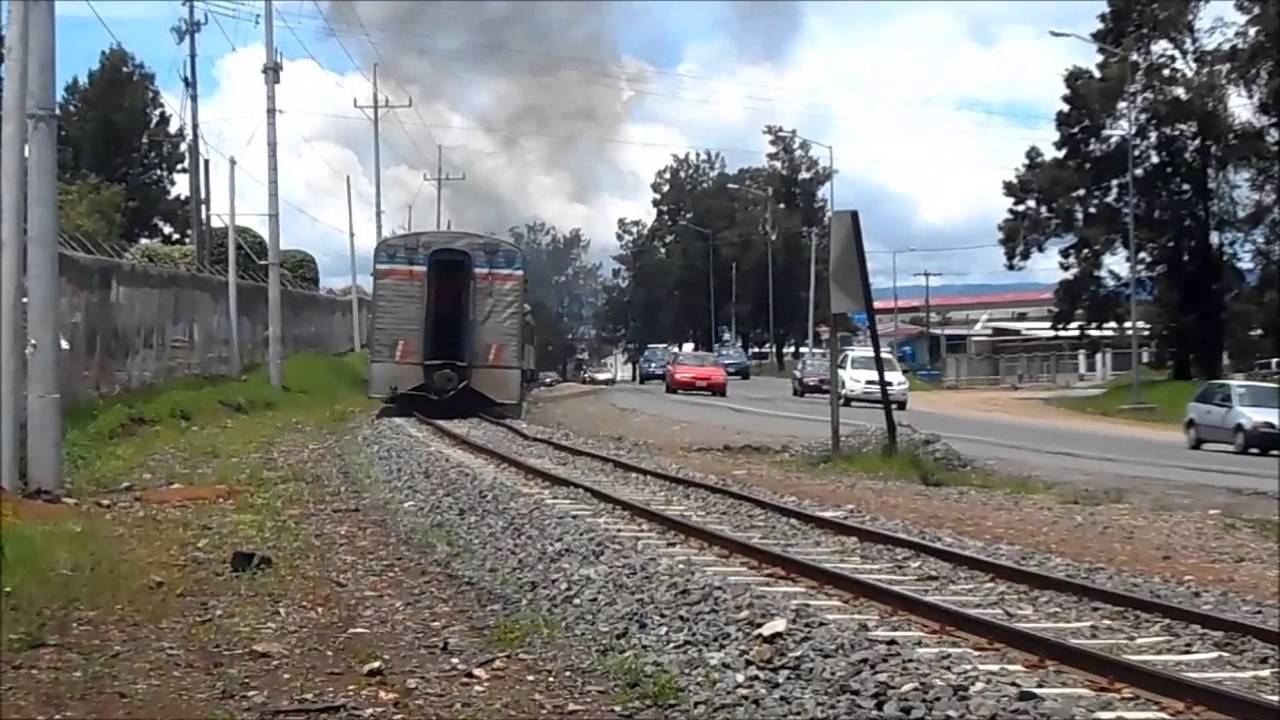 Tren Convencional de Cartago llegando a RECOPE proveniente de San José ...