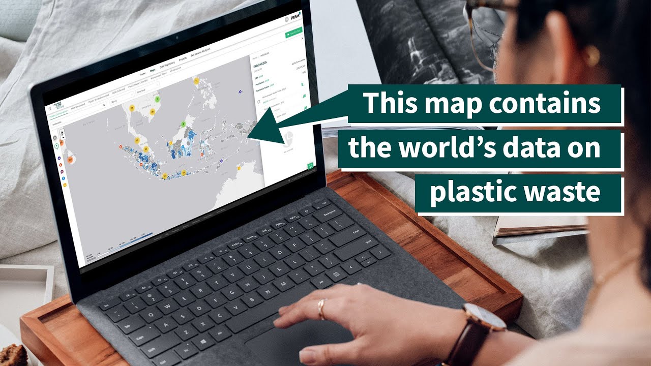 This interactive map contains the world's data on plastic waste - YouTube