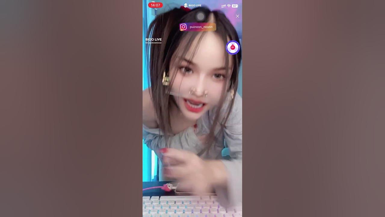 Bigo live - Extremely hot sexy dance of idol BIGO ID puinoonzzz - YouTube