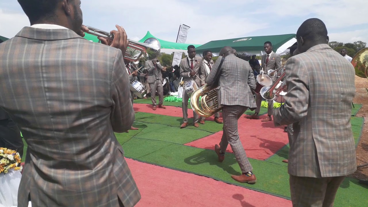 Matsaka Brass Band ft Khutšo Helping Society at Silicon Cemetery - YouTube