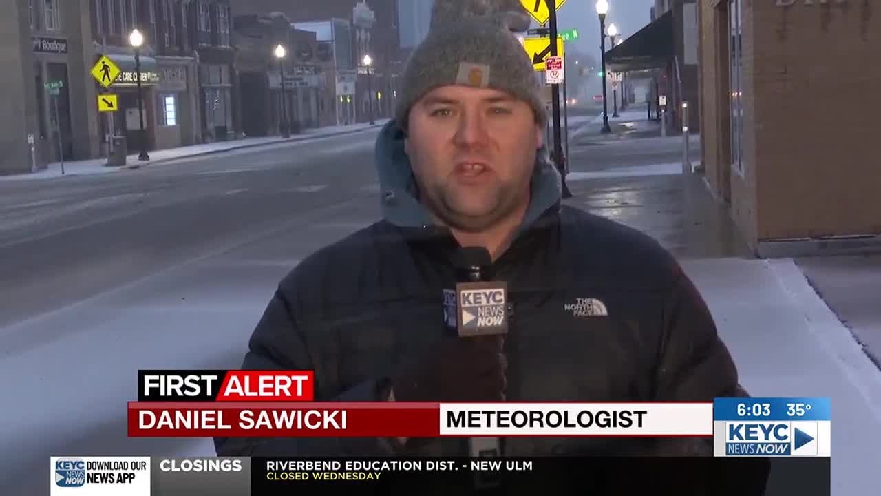 Checking on road conditions with Meteorologist Daniel Sawicki - YouTube