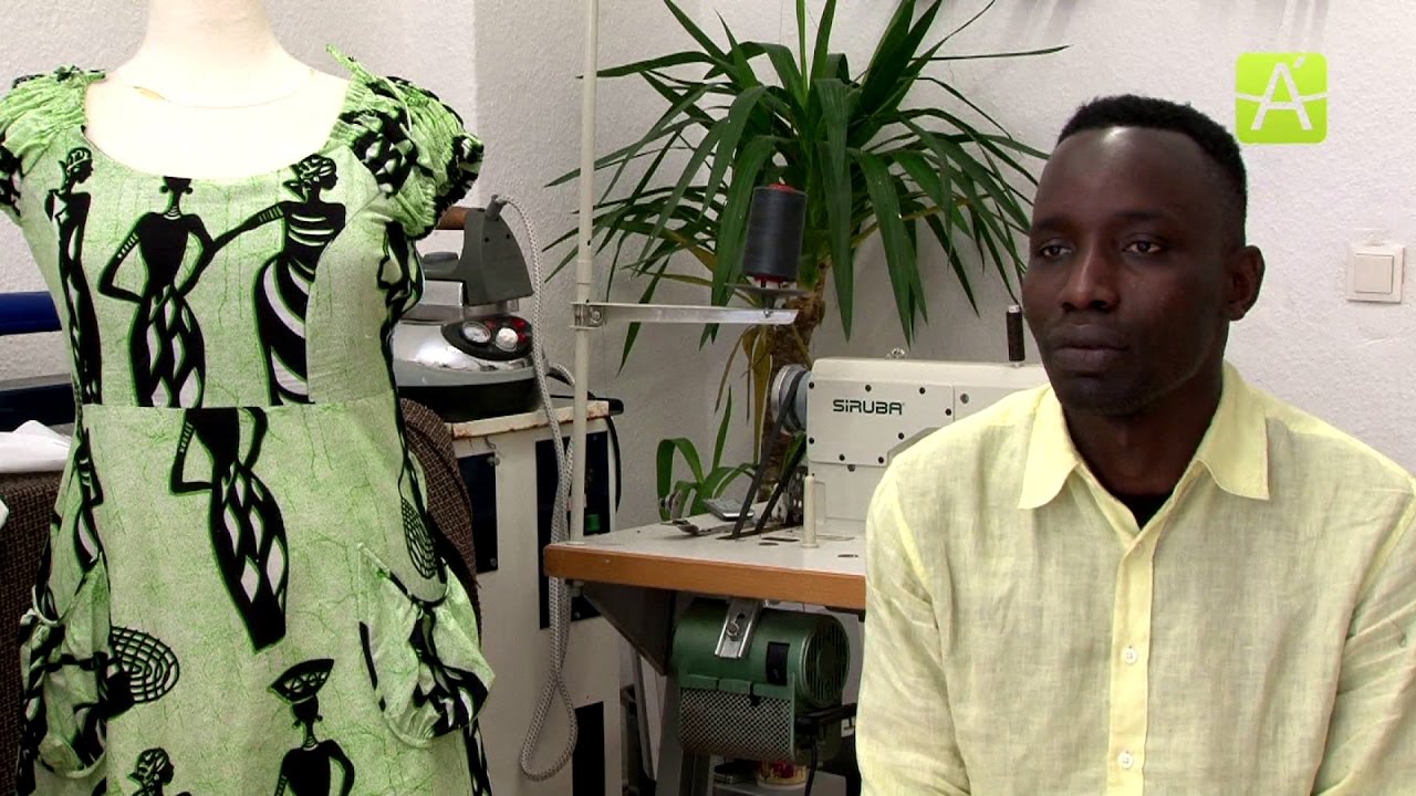 Modou Diop "Sunu Mode" | Akzent TV - YouTube