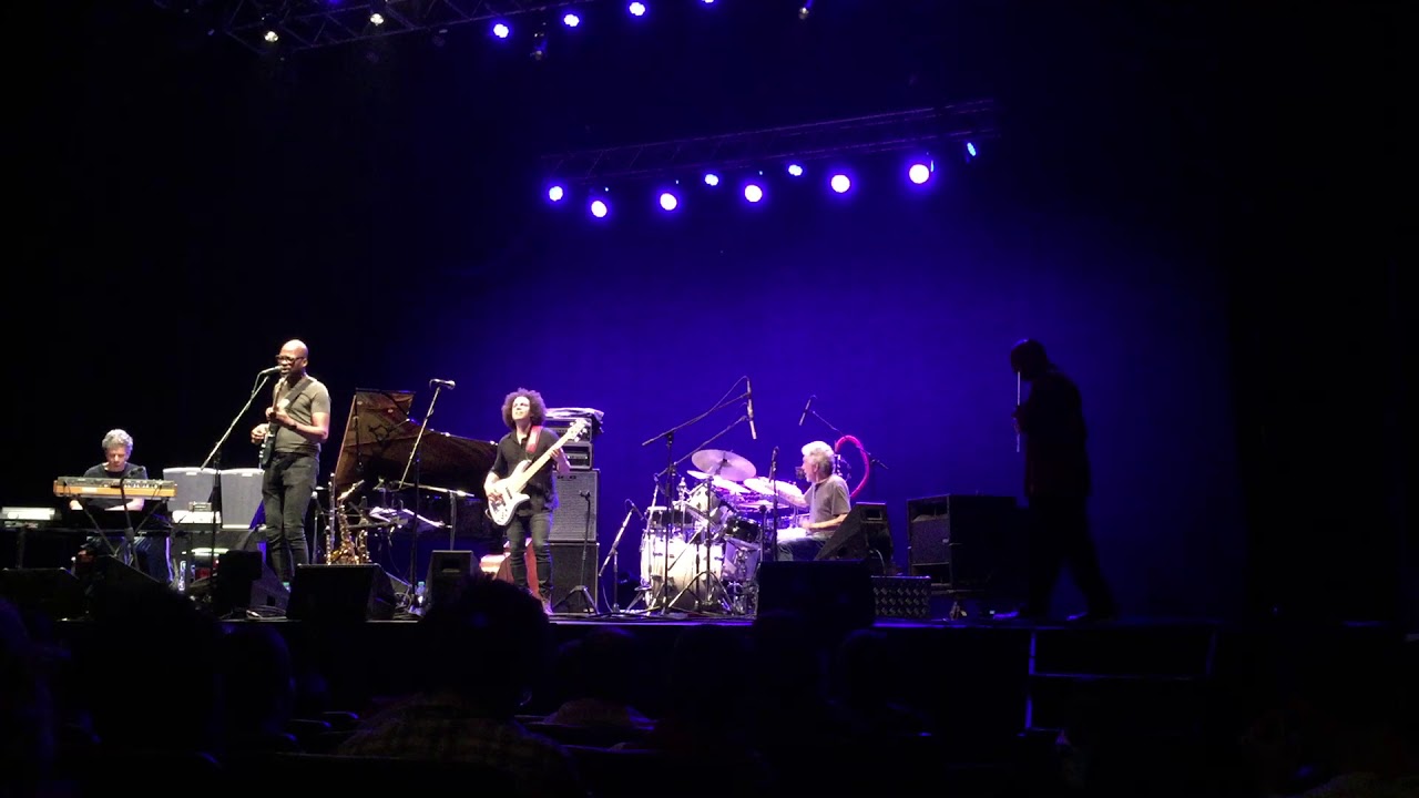 Armando Corea Steve Gadd - YouTube