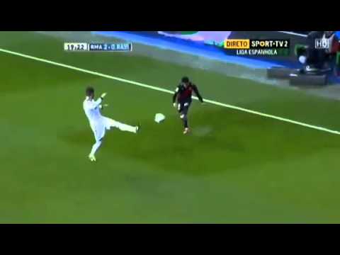 Really bad behavior of Sergio Ramos, (red) 2 Yellow card in 30 sec - Real 2 -0 Vallecano 17/02/13