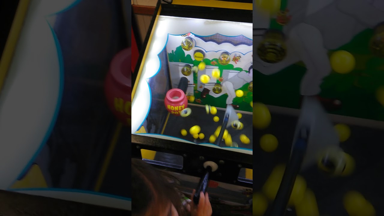 Buzzy Buzzy Bee 🐝 - YouTube