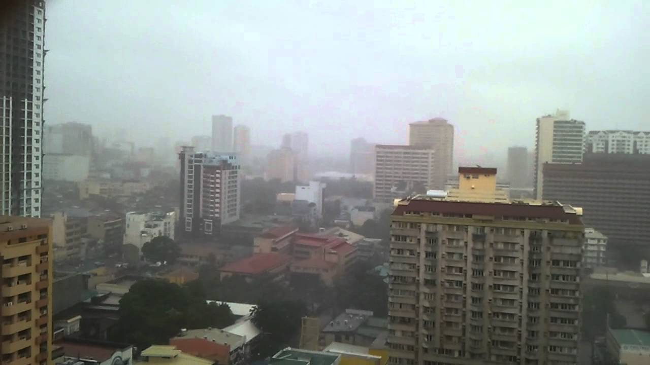 Typhoon Pedring Sept. 27, 2011 Malate Manila - YouTube