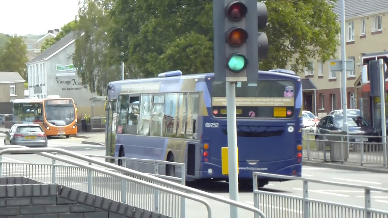 Cimla, Neath n Melin Buses - YouTube