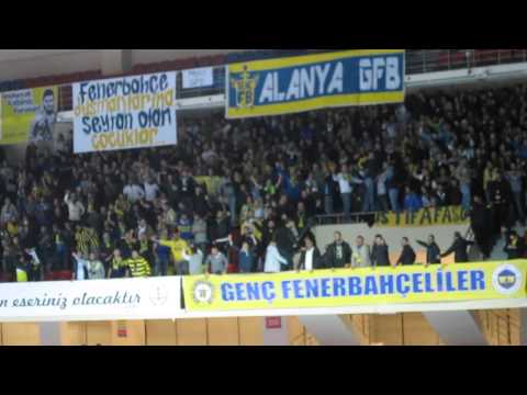 Taraftar takımı çağırır, Mahmut Uslu kaptan Eda'ya gitmeyeceksiniz direktifi verir