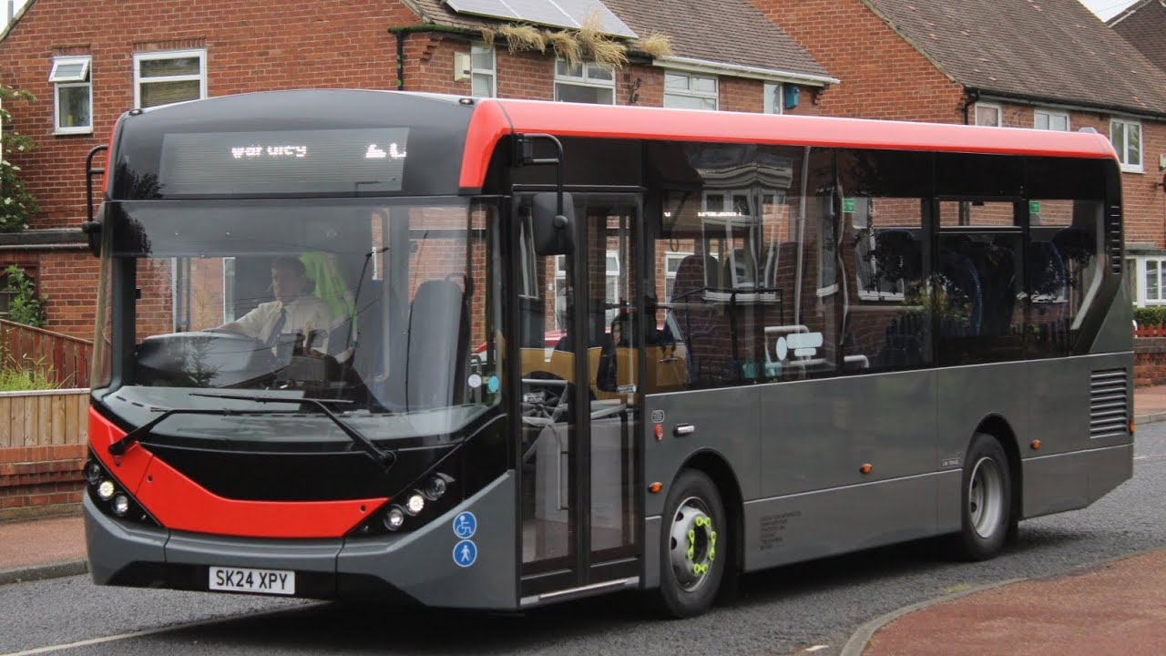 Gateshead Central Taxis|SK24 XPY/0335|ADL Enviro200|The 67|Fewster ...