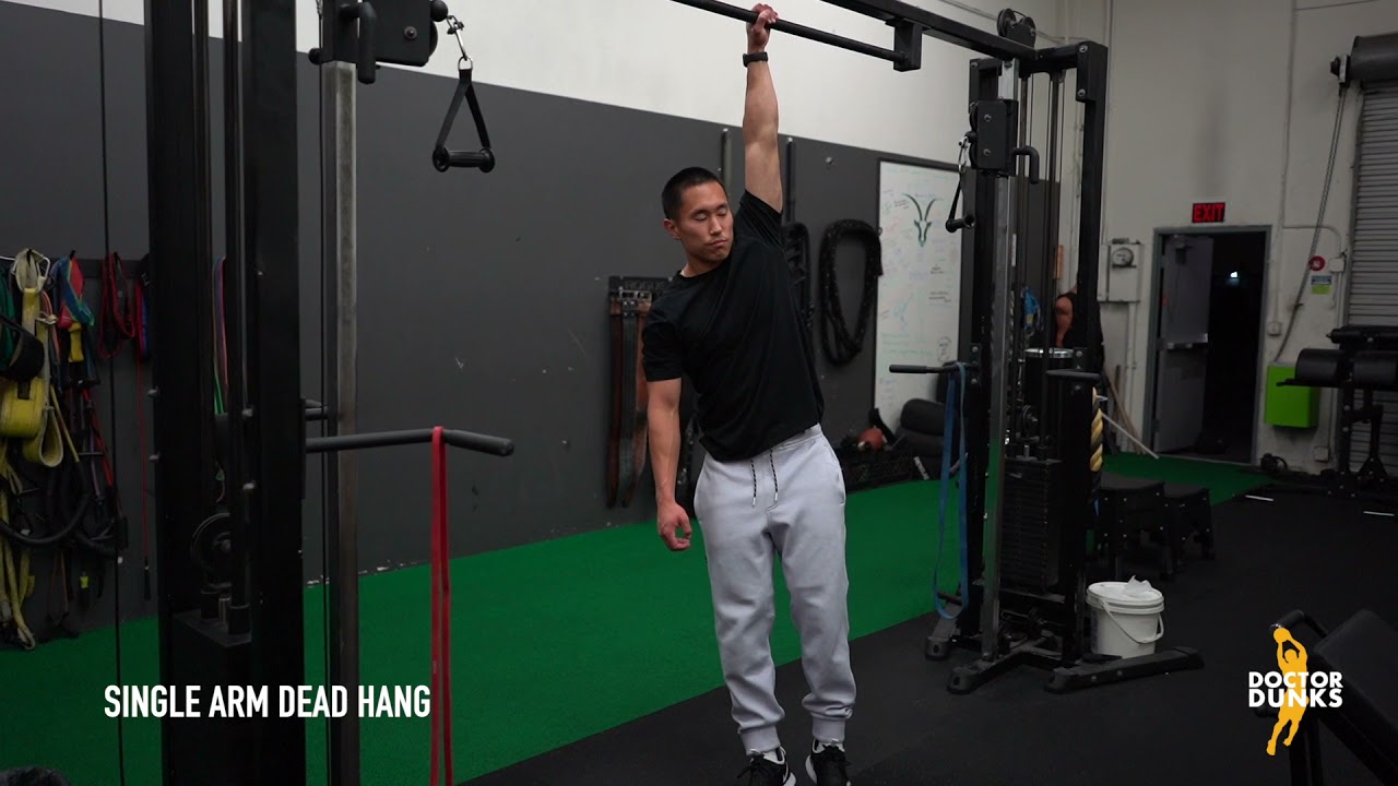 Single Arm Dead Hang - YouTube