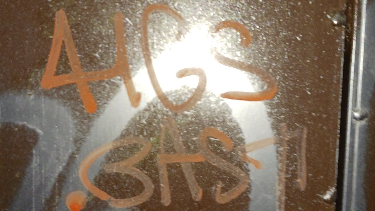 graffiti tagging and bombing prague! part 1 - YouTube