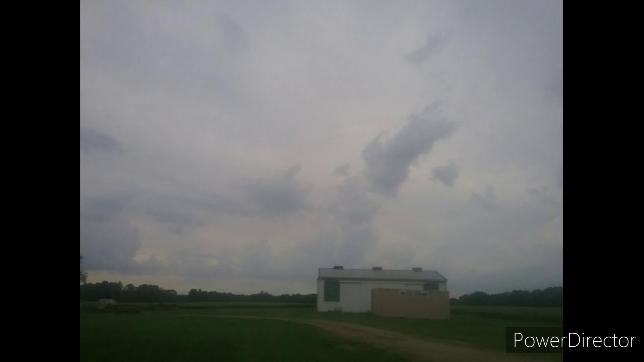 photos that look oddly familiar but uncomfortable - YouTube