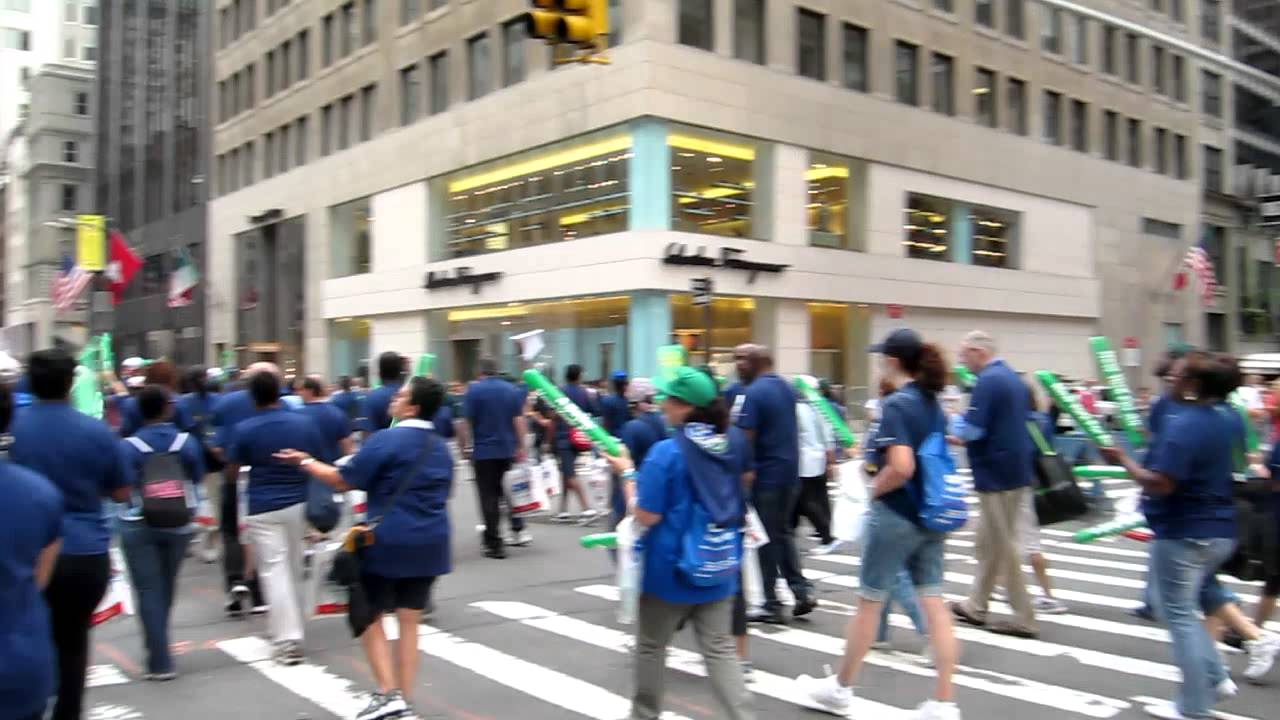 Henry at the Labor Day Parade - YouTube