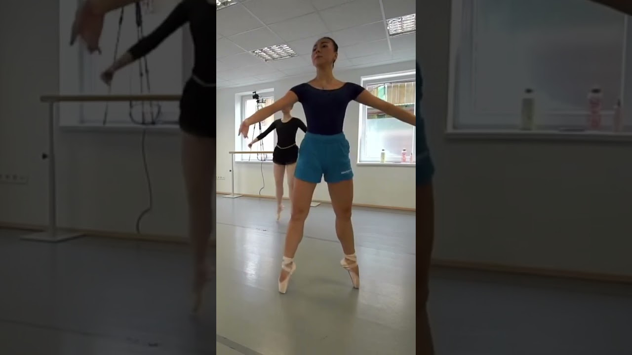 POINTE TECHNIQUE: for every level! Start today #shorts #ballet #dance ...