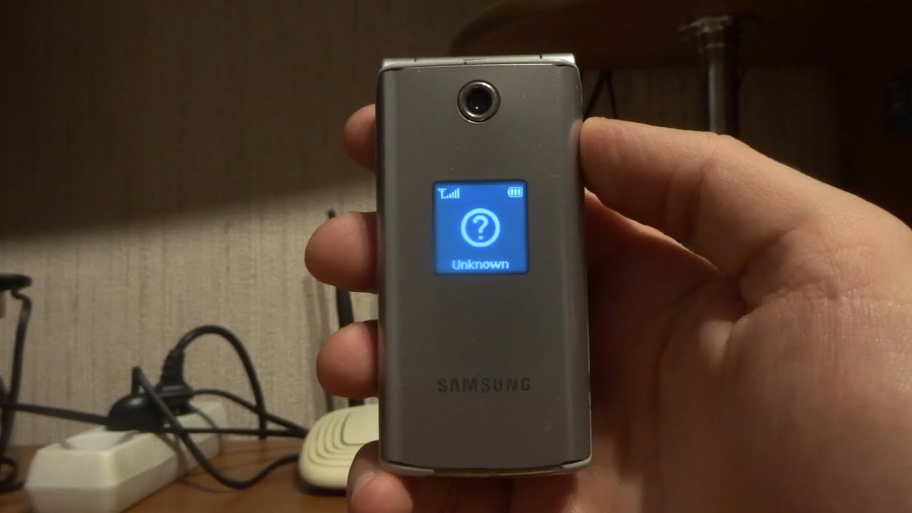 Samsung SGH-E210 incoming call - YouTube