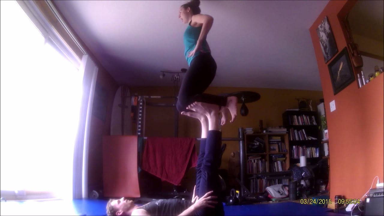 Acro Yoga - Angela & Lyle - Shin mount variations - YouTube