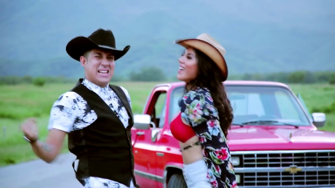 NACHO Y SU SONORA - COWBOY CUMBIA (VIDEO OFICIAL) - YouTube
